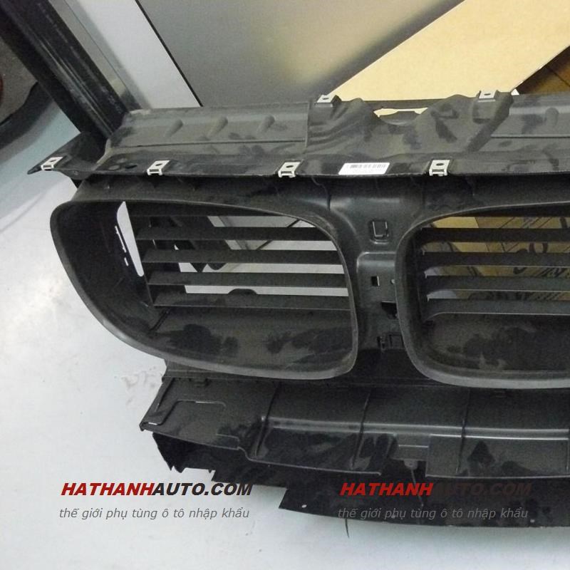 Cụm hướng gió làm mát két nước xe BMW 740 Li chất lượng cao