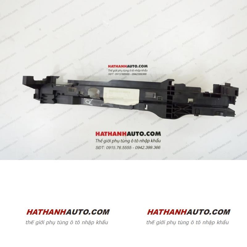 Ốp hông trái két nước xe Mercedes S400, S450, S500 W222- 0995041918