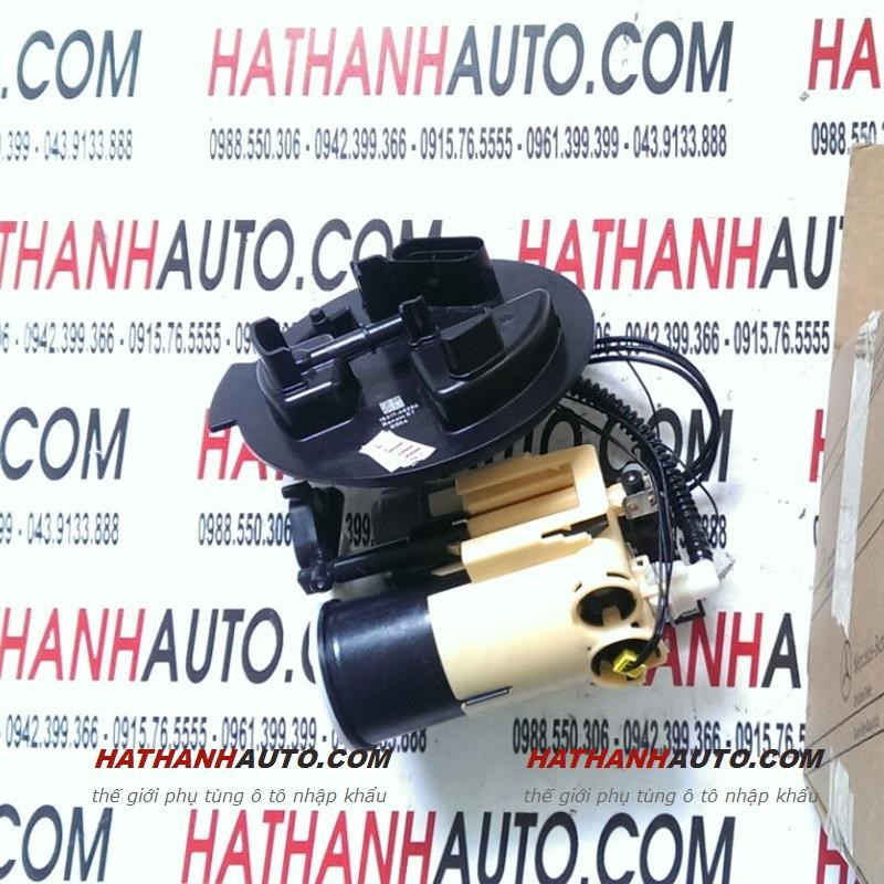 Bơm xăng (nhiên liệu) xe Mercedes C180, C200 W205 - 2054701594