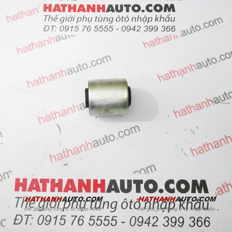 Cao su càng A dưới sau xe Mercedes ML250, ML350 W166 - 1663260281